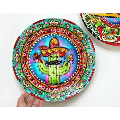 Декоративная тарелка "Мексиканский кактус Лайм" - декор на стену