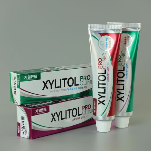 Набор зубных паст оздоравливающих десны "Xylitol Pro Clinic" MUKUNGHWA 130 г *2шт