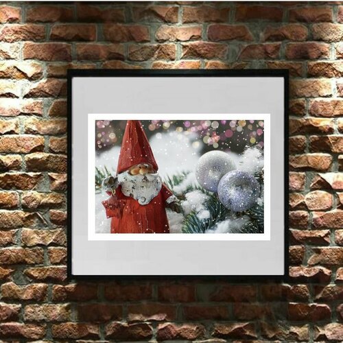 Постер "Игрушка Санта Клаус и серебристые шарики" Cool Eshe из коллекции "Новый год", плакат А4