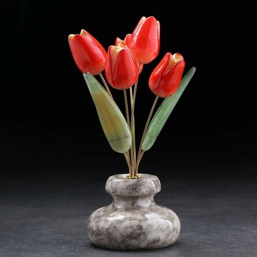 Сувенир "Тюльпаны в вазе", 5 цветков, красные, селенит, ангидрит