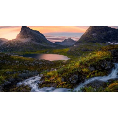 Картина на холсте 60x110 LinxOne "Норвегия озеро горы ручей" интерьерная для дома / на стену / на кухню / с подрамником
