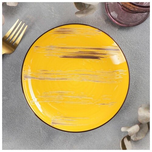 Тарелка фарфоровая десертная Scratch, d=17,5 см, цвет жёлтый