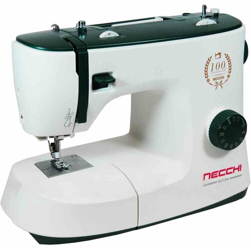 Швейная машина Necchi 3323A