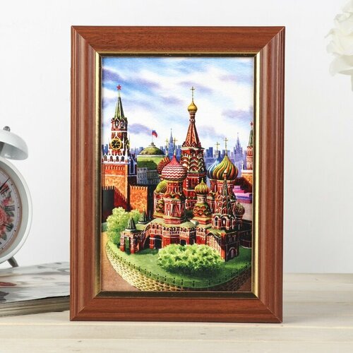 Ключница КНР "Москва", орех, 15х21см