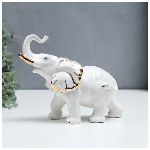 Сувенир керамика Белоснежный слон с золотом 17 см