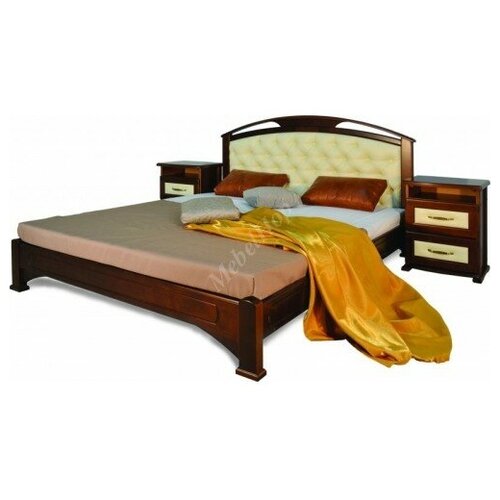 Односпальная кровать из массива дерева "Омега" с мягкой спинкой 90х200