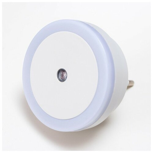 Ночник "Круг" LED реагирует на темноту, белый 6.5х6.5х5 см