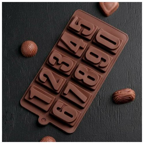 Форма для шоколадных конфет силиконовая "Цифры на плитке", 4 см, коричневый