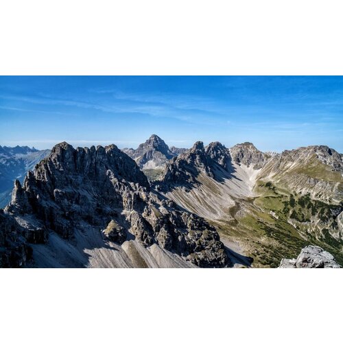 Картина на холсте 110x60 LinxOne "Альпы Австрия скалы Горы альп" интерьерная для дома / на стену / на кухню / с подрамником