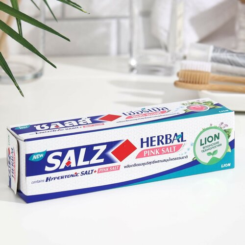 Зубная паста Thailand Salz Herbal с розовой гималайской солью, 90 г