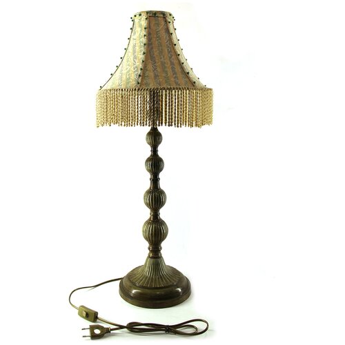 Настольная лампа с патиной коричневато-зеленого оттенка
