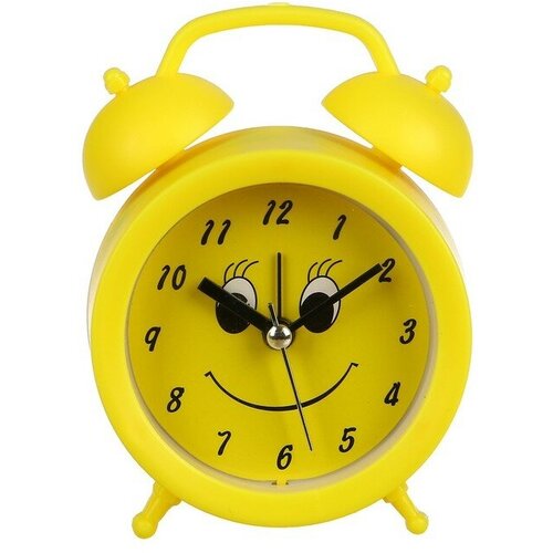 Часы - будильник настольные "Смайл", дискретный ход, 9 х 12 см, АА