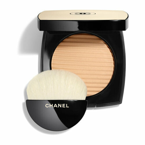 Chanel Les Beiges Светоотражающая пудра с естественным сиянием Medium light