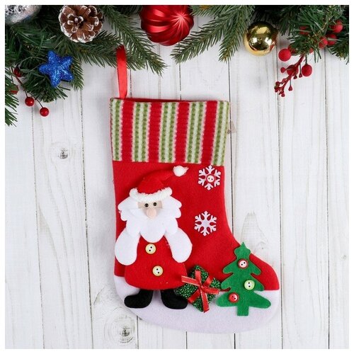 Зимнее волшебство Носок для подарков "Дед Мороз у ёлочки" 26х18 см, красный
