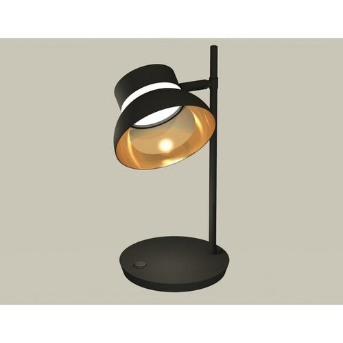 Интерьерная настольная лампа с выключателем Ambrella TRADITIONAL XB9802101