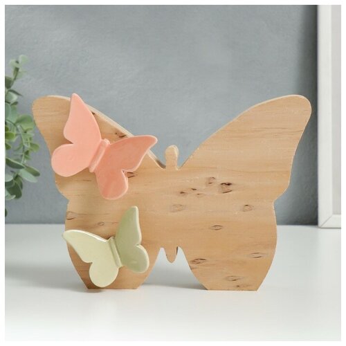 Сувенир керамика, дерево "Бабочка с маленькими бабочками" 15,9х5,3х21 см./В упаковке шт: 1