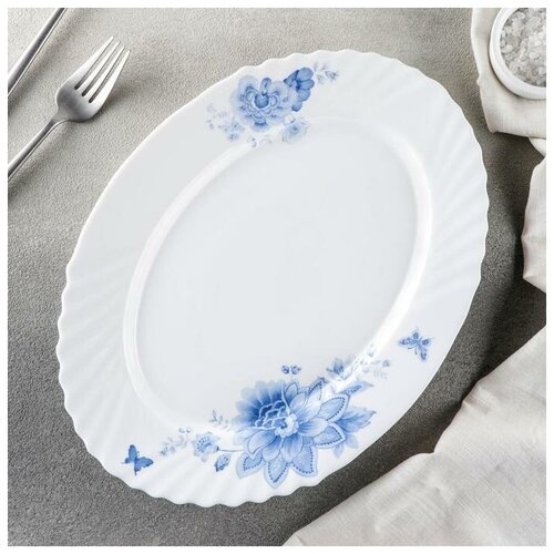 Блюдо овальное Доляна «Синий бриз», 30×22 см, цвет белый