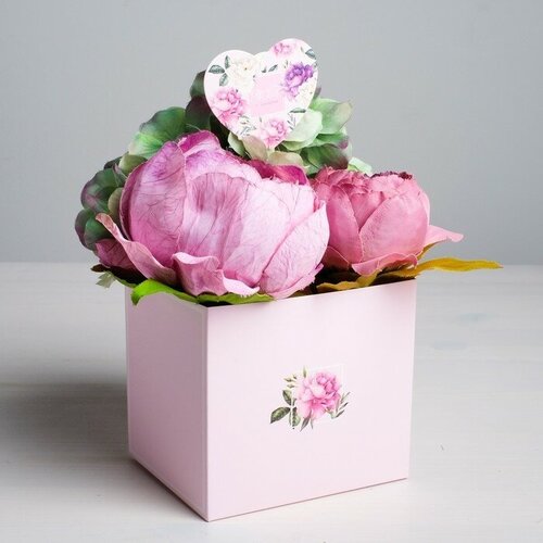 Коробка для цветов с топпером «Тебе с любовью"