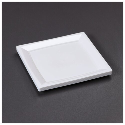 --- Набор одноразовых тарелок, 17,2х17,2 см, квадратные, плоские, 6 шт, цвет белый