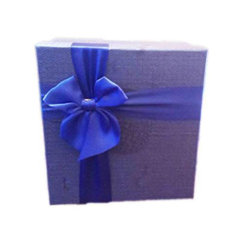 Подарочная Коробка С Синим Бантом (17,5см Х 17,5см Х 9см)