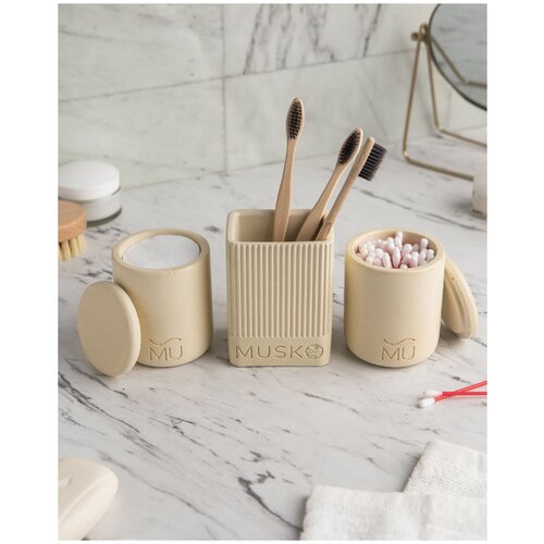 Декоративный набор для ванной №08 (стакан Musko, контейнер для ватных дисков и палочек Bella с крышкой – 2 шт.), бетон, кремовый глянцевый