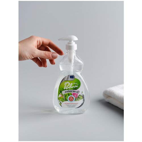 Жидкое мыло для рук с антибактериальным эффектом "PALMIA" чайное дерево и эвкалипт, 0,45 л.