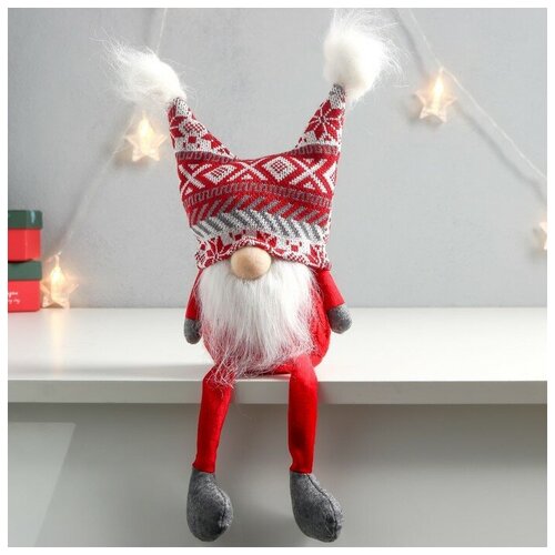 Кукла интерьерная "Дед Мороз в шапке с красными узорами, с бомбошками" 41х13х10 см 7575276