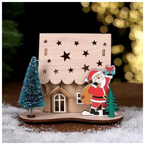 Новогодний декор с подсветкой «Дом со звёздами» 15,5 × 11 × 12 см