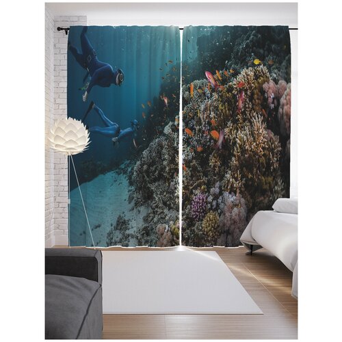 Фотошторы для кухни и спальни JoyArty "Дайвингист и у кораллов", 2 полотна со шторной лентой шириной по 145 см, высота 265 см