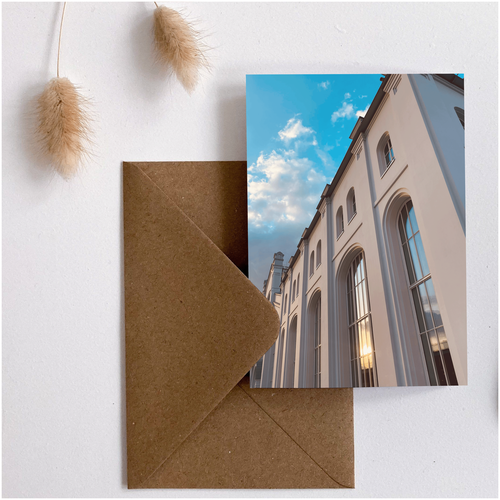 Дизайнерская открытка Meswero / GES-2 WHITE / с подарочным конвертом / 10х15
