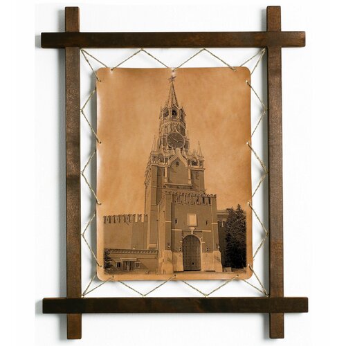 Картина Спасская башня, Москва, гравировка на натуральной коже, интерьерная для украшения и декора на стену в деревянной раме, подарок, BoomGift
