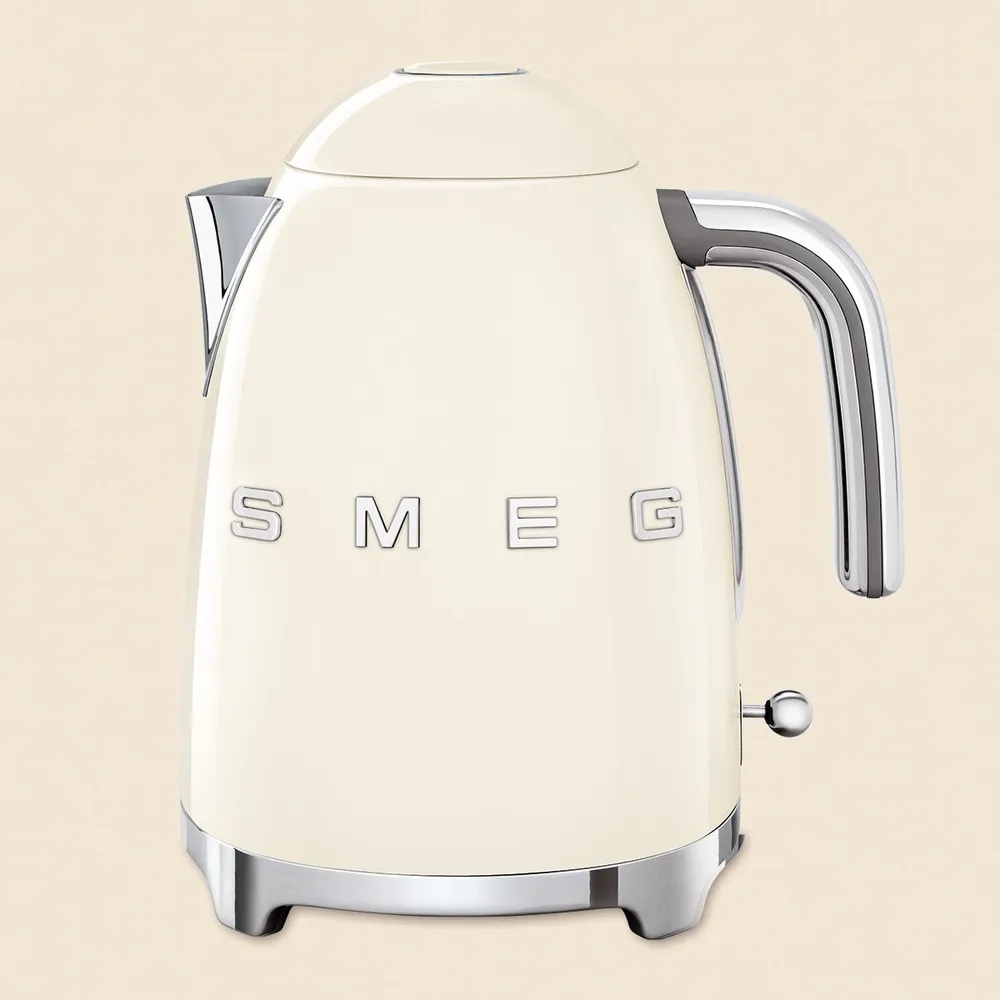 Чайник электрический Smeg KLF03 1.7 л бежевый