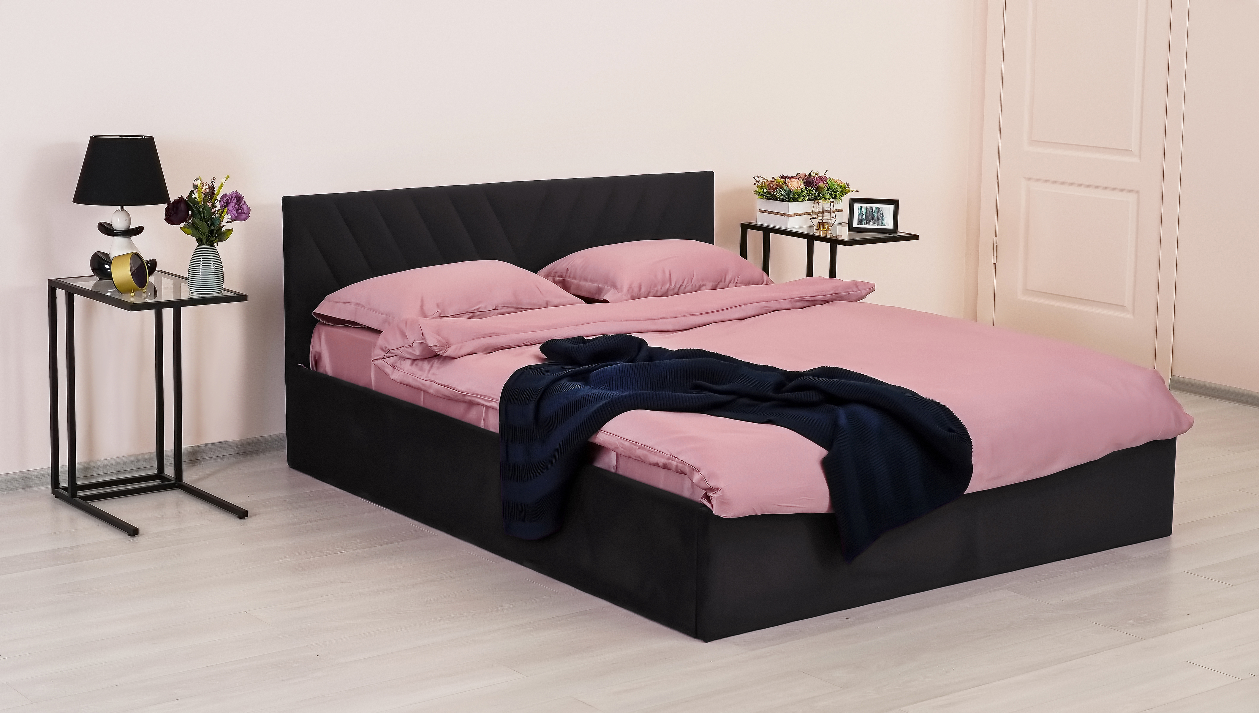 Двуспальная кровать ARMOS без ПМ Grace Велюр Vip 2 серый 140х200