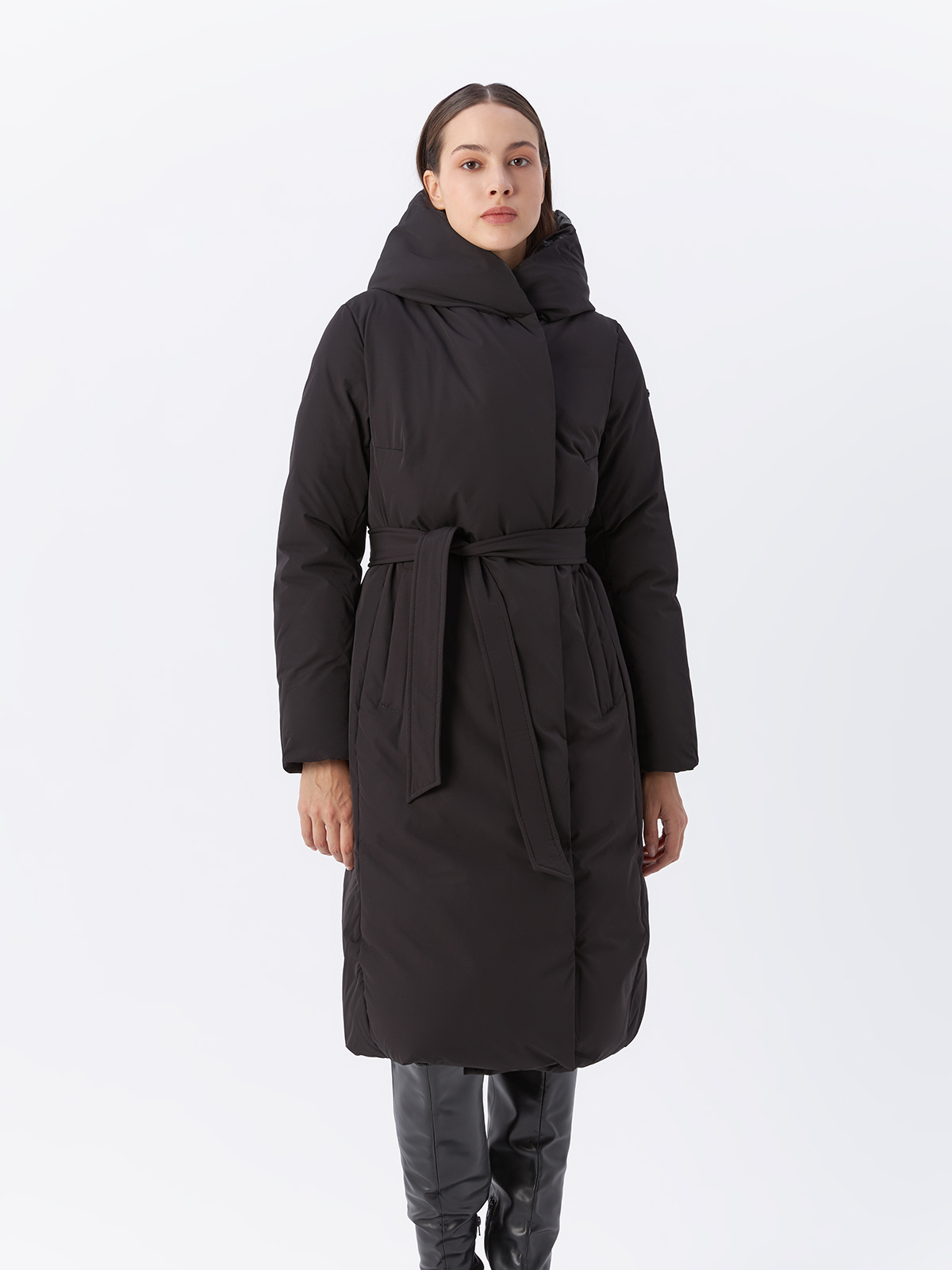 Пальто женское Veralba VEF-192MW черное 48