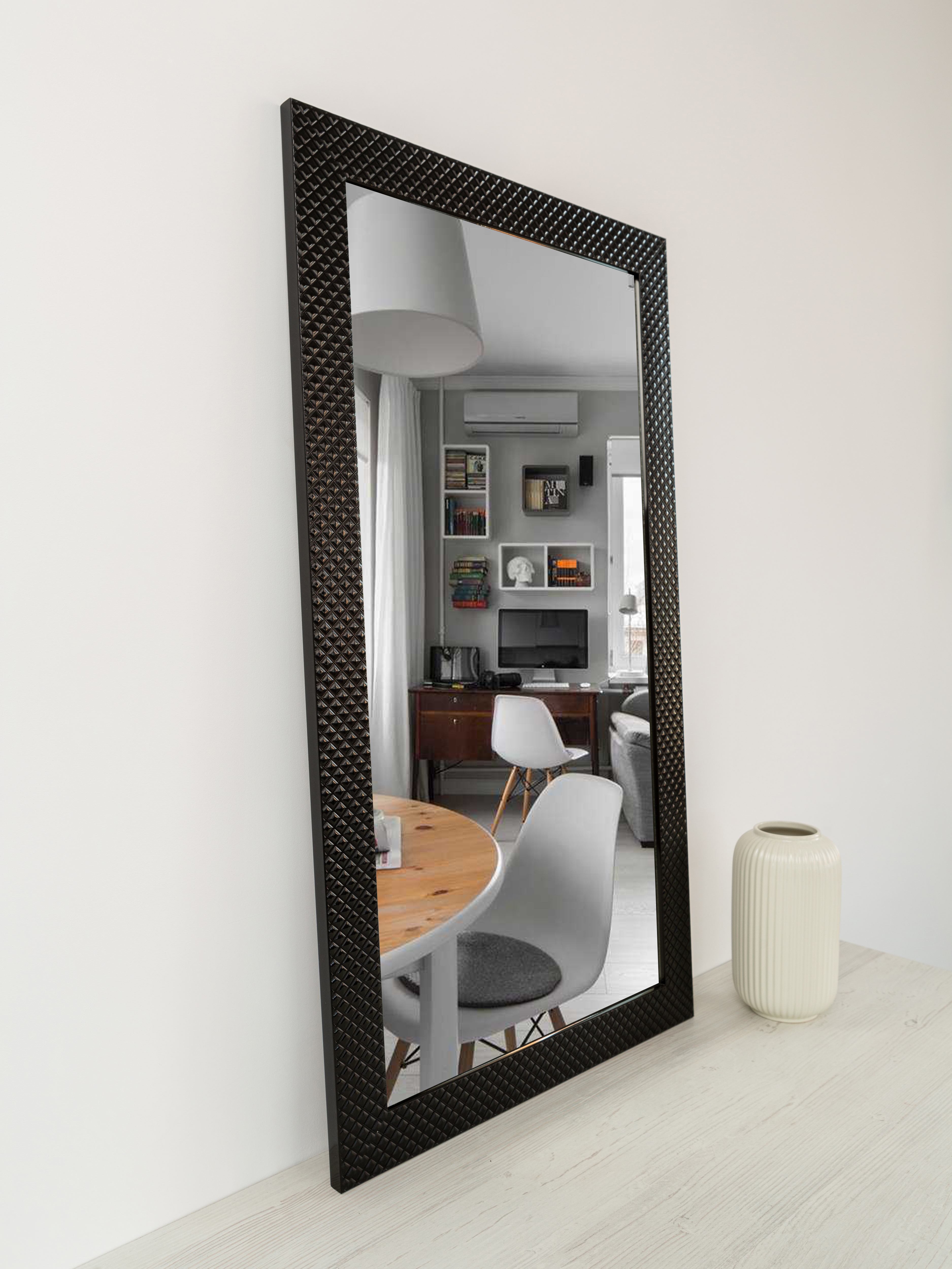 Зеркало настенное ЗеркалоОК 50х70 в черной раме