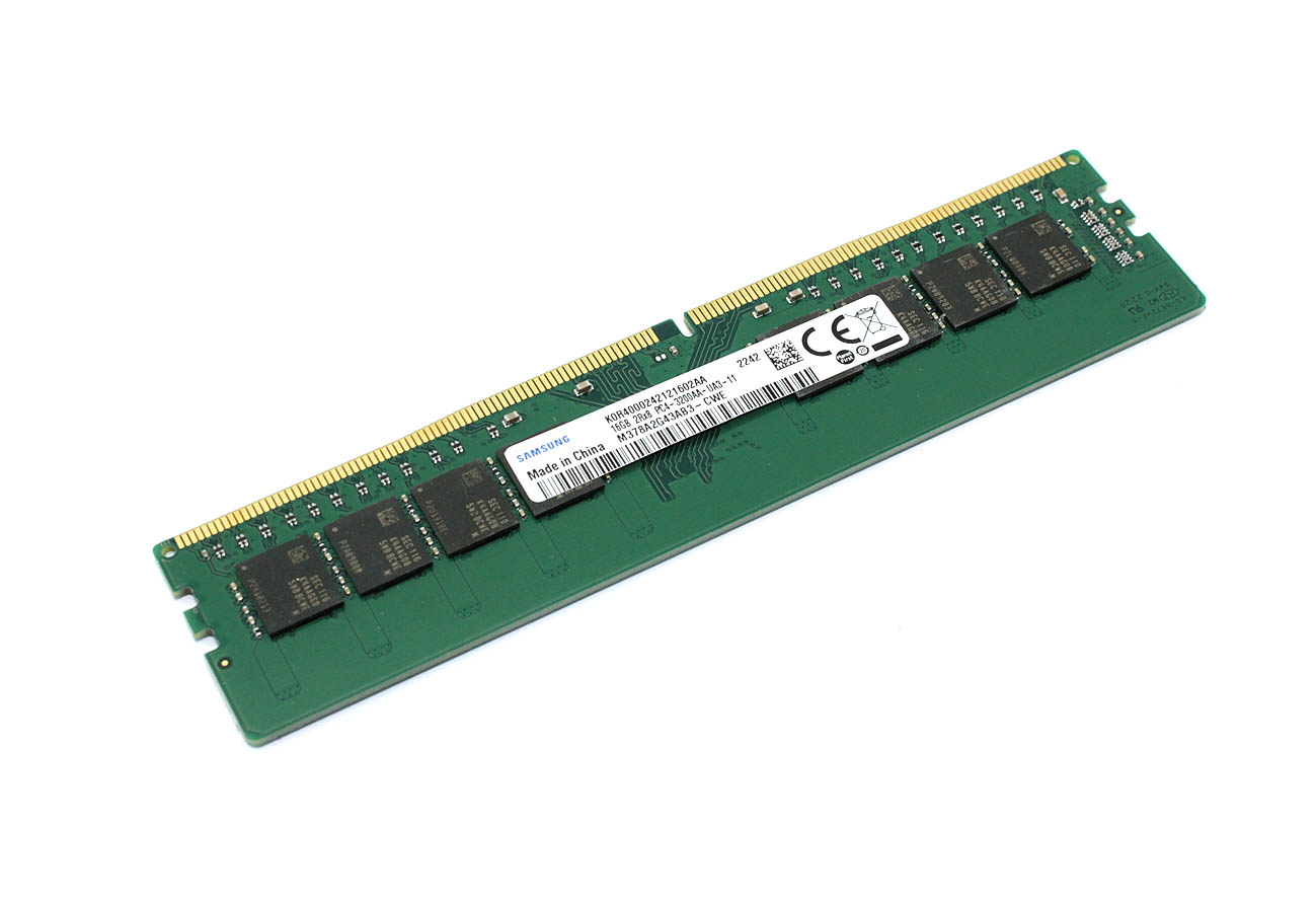 Оперативная память NoBrand M378A4G43AB2-CWE (93684) DDR4 1x32Gb 3200MHz