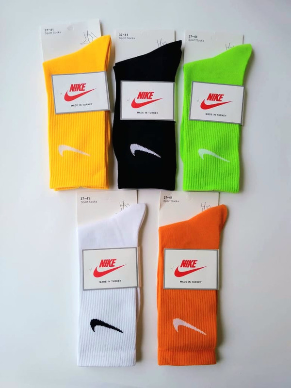 Комплект носков женских Nike WD разноцветных 37-41, 5 пар
