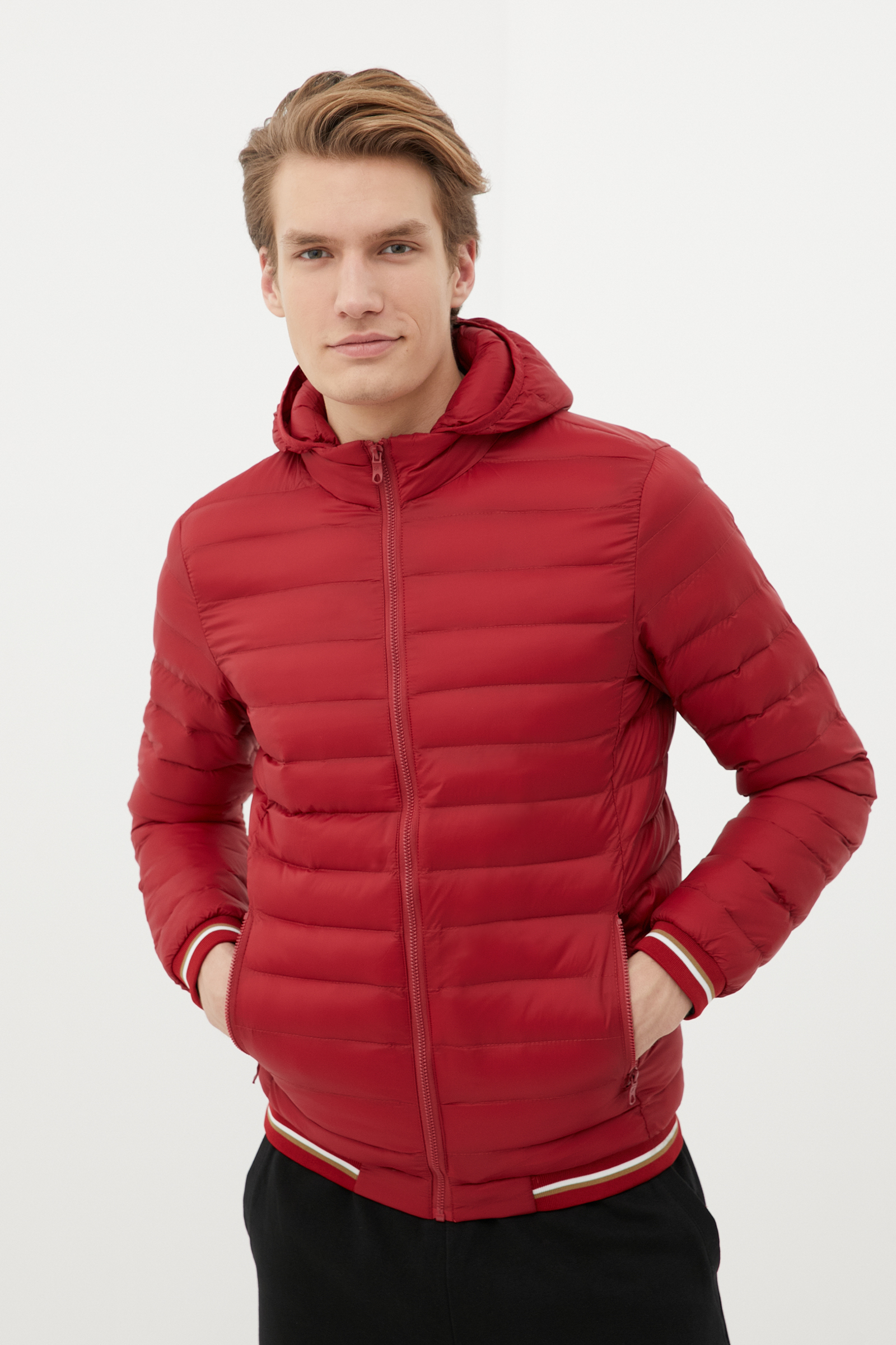 Куртка мужская Finn Flare FBC21055C красная S