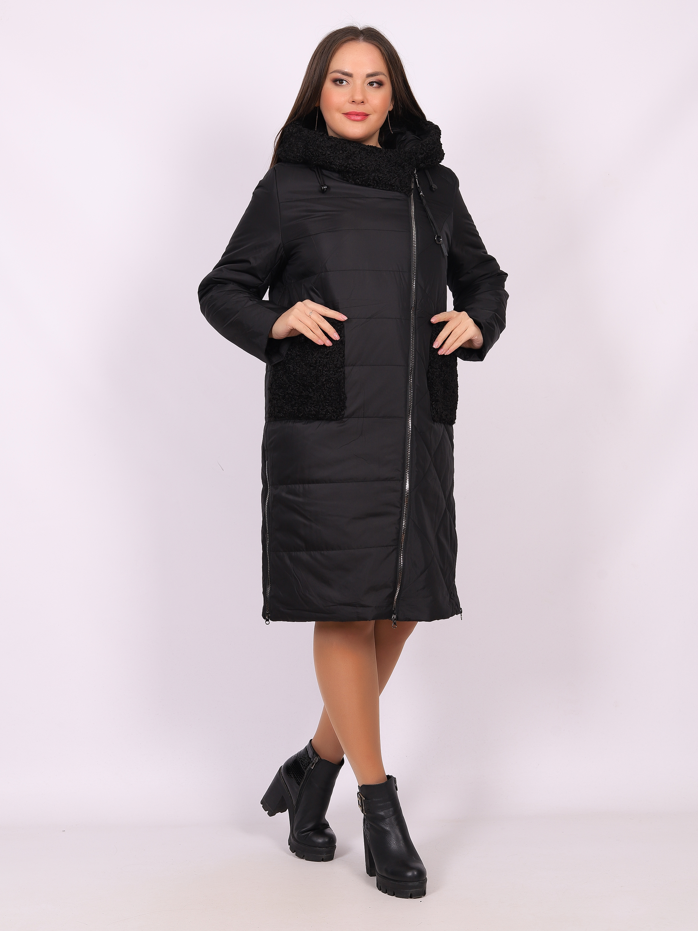 Пальто женское Louren Wilton 91176 черное 54 RU
