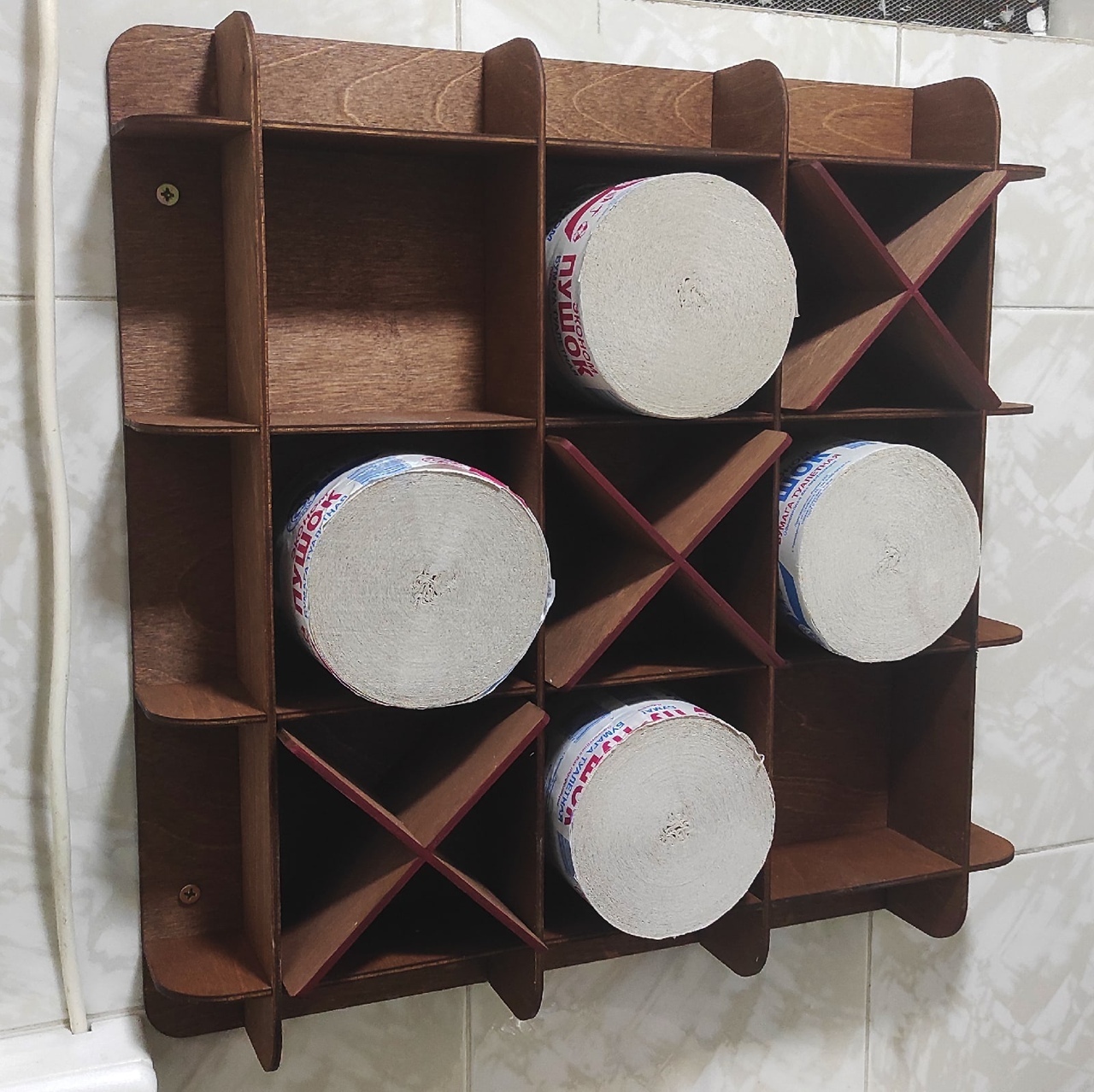 Полка "Крестики - нолики" деревянная в ванную комнату / xранение туалетной бумаги
