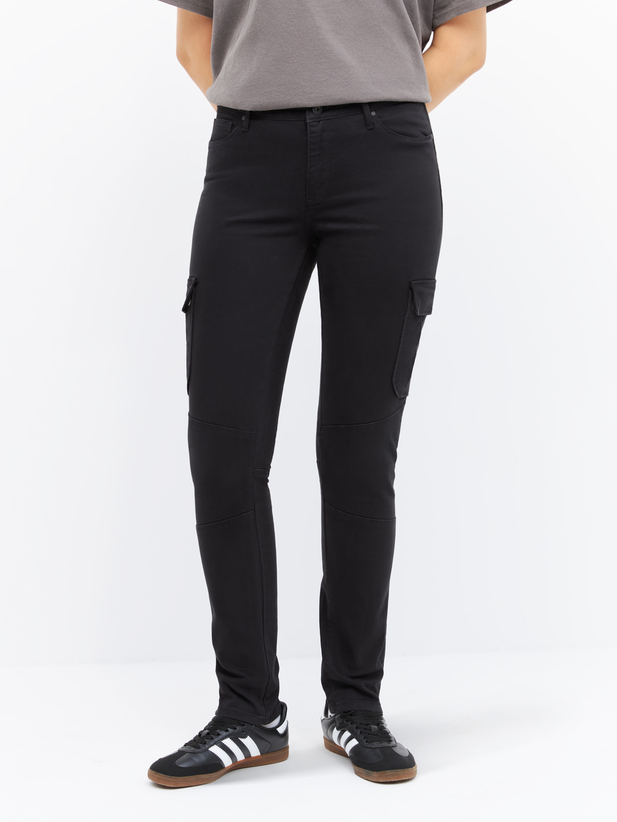 Джинсы Cross Jeans для женщин, N 497-116, размер 25-32, чёрные