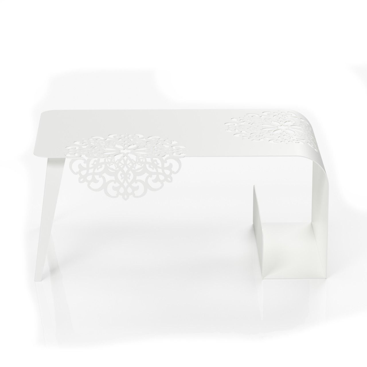 Журнальный столик с узором TEMPACHE, 40х53х90, белый