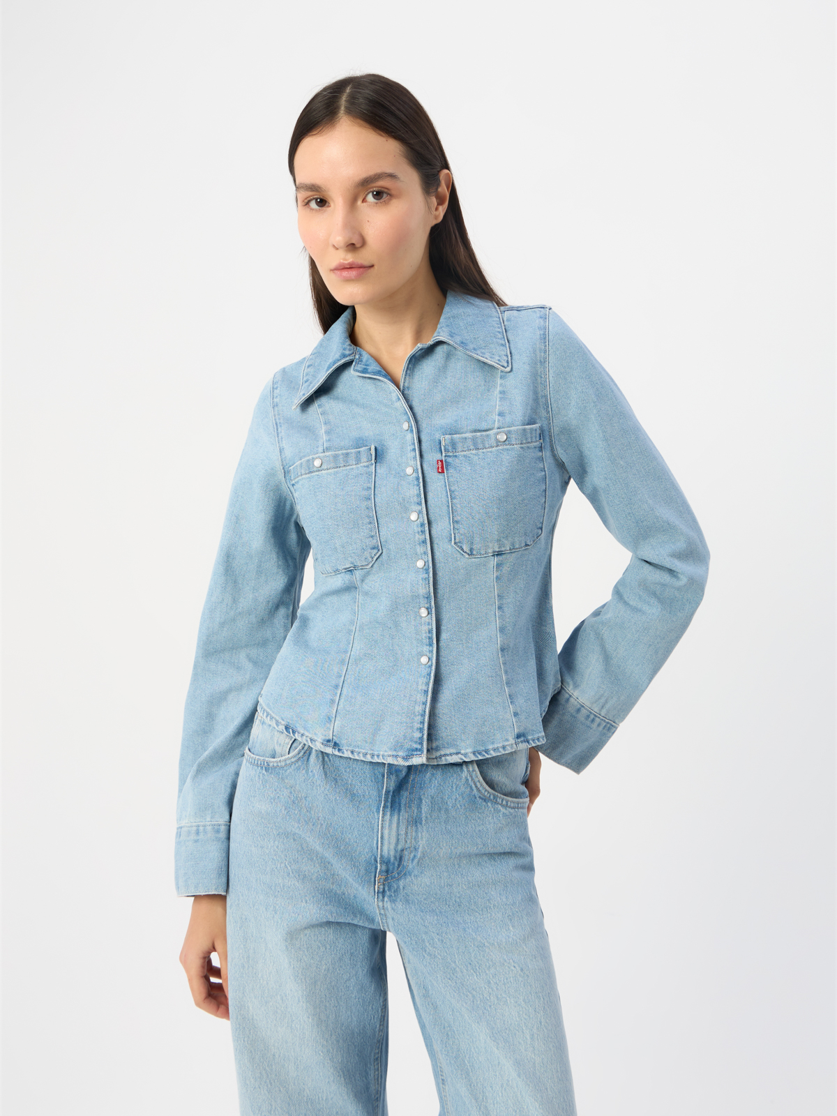 Рубашка Levi's для женщин, голубая, размер L, A4594-0002