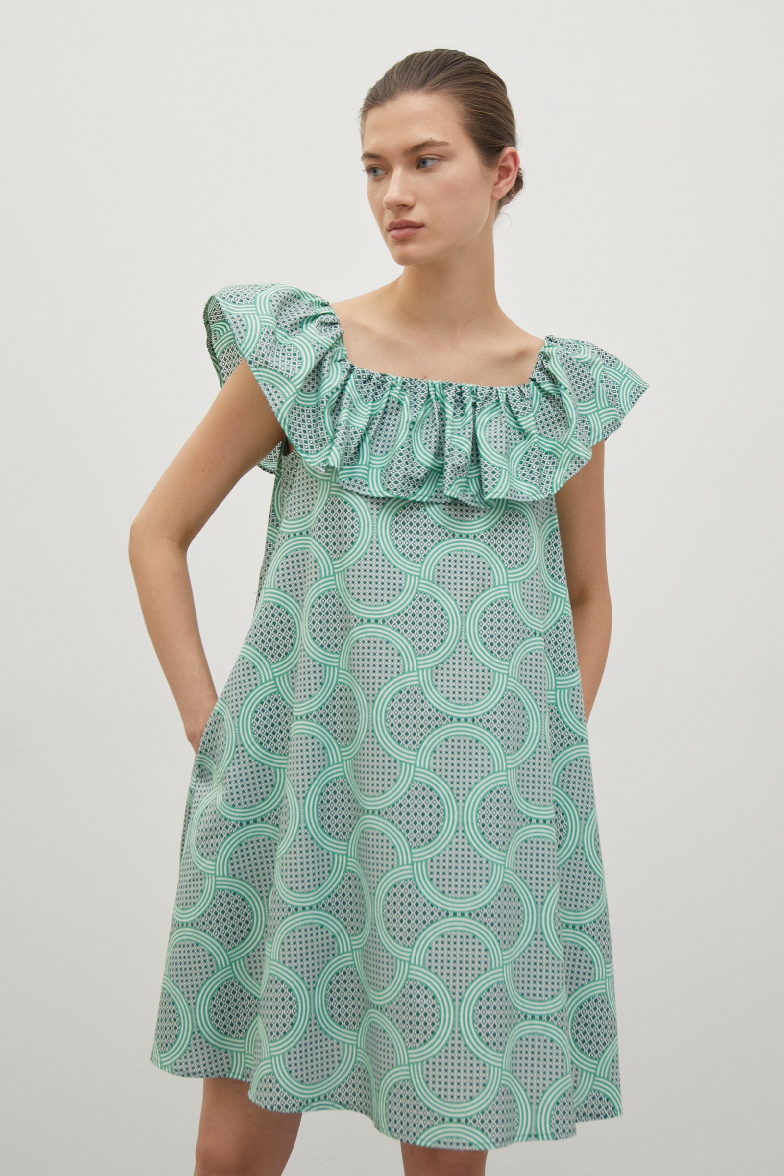 Платье женское Finn Flare FSD11015R зеленое S