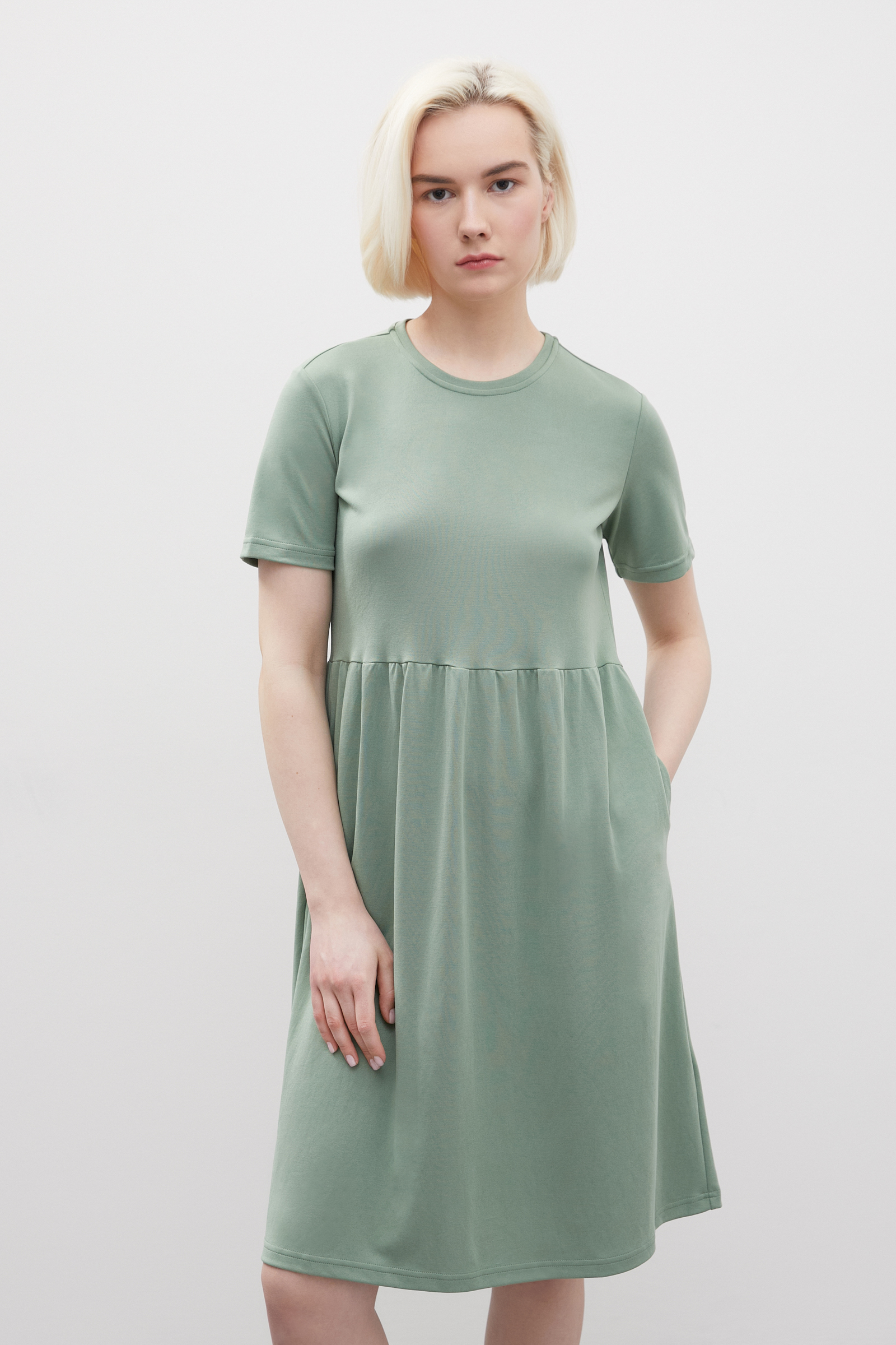 Платье женское Finn Flare FSC13010 зеленое L