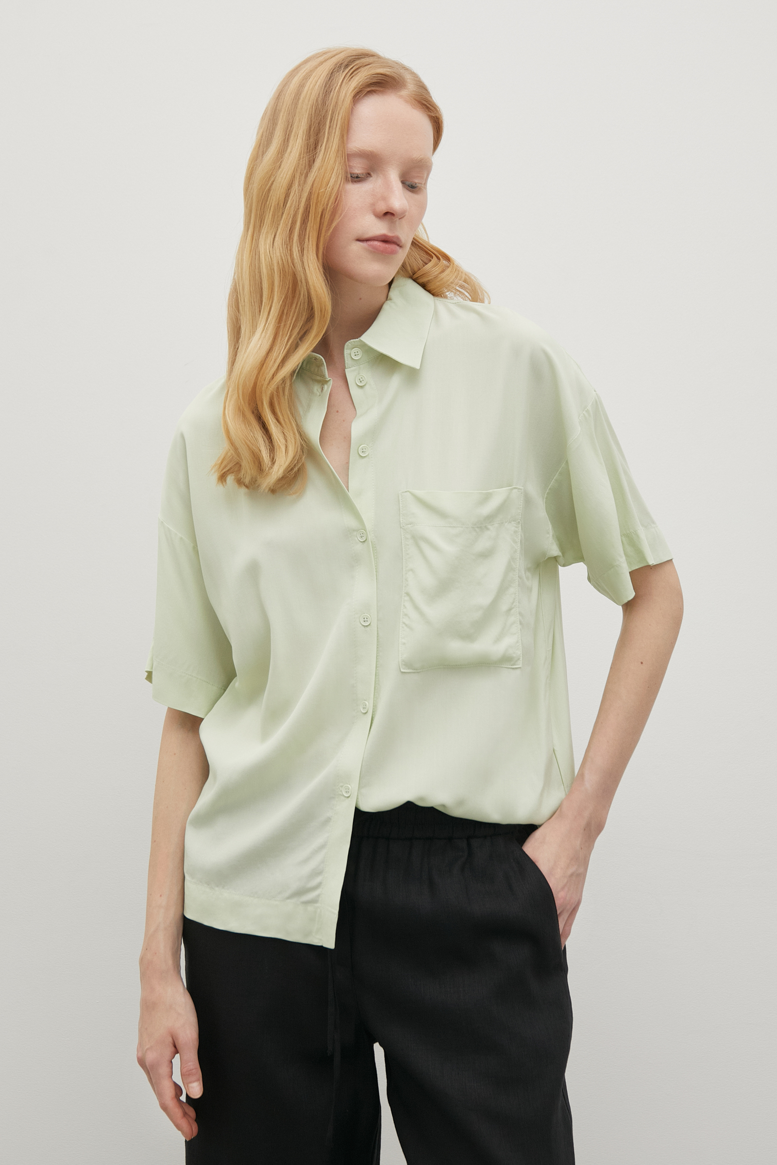 Рубашка женская Finn Flare BAS-10060 зеленая M