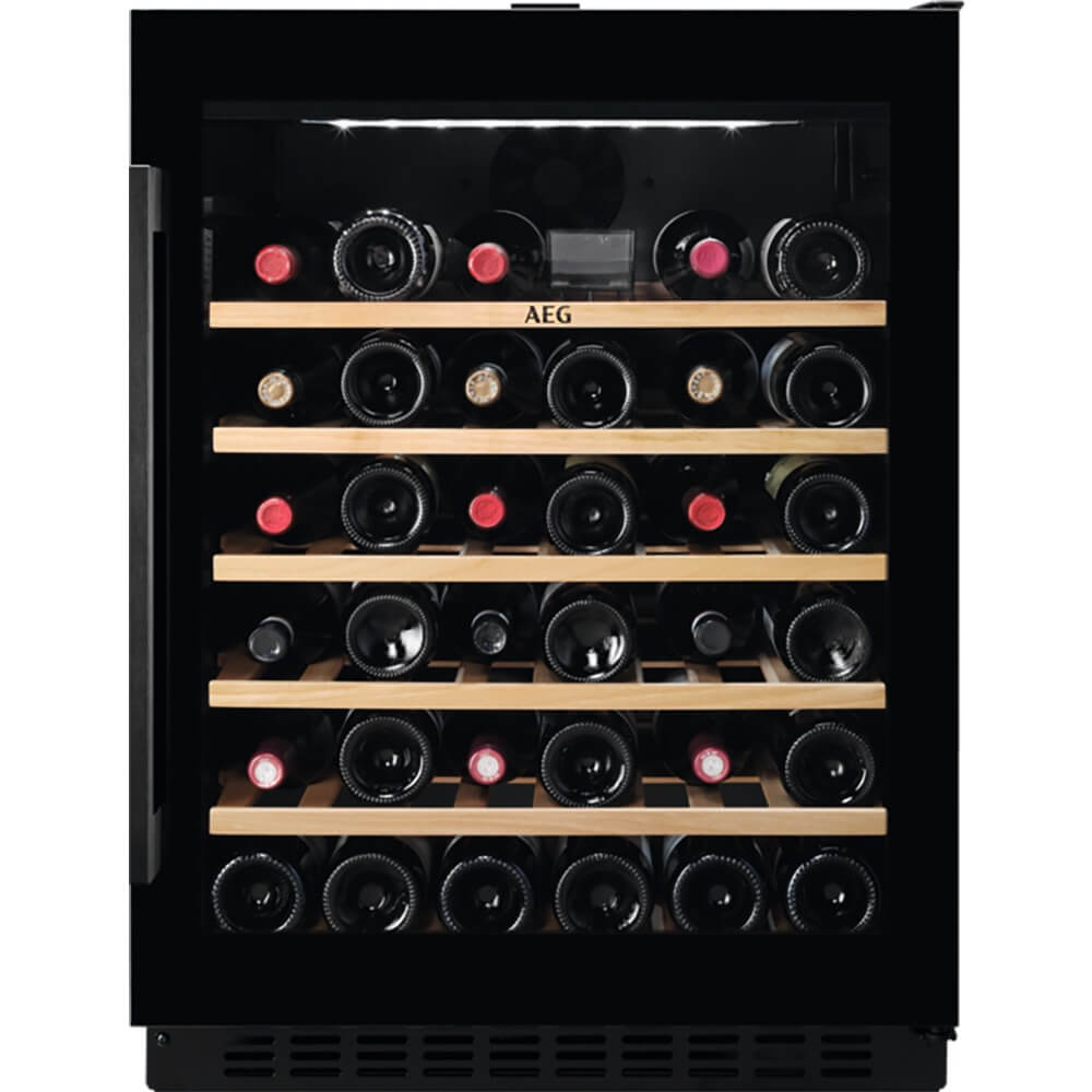Встраиваемый винный шкаф AEG AWUS052B5B черный